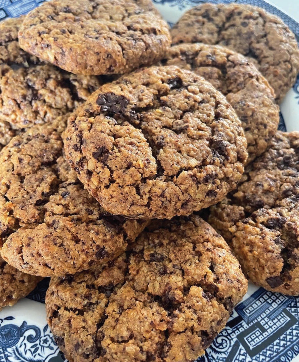 Oat and Choc Cookies – SA & Beyond